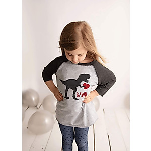 7 ate 9 Apparel Kids Dinosaur Happy Valentine's Day 4T Grey Raglan