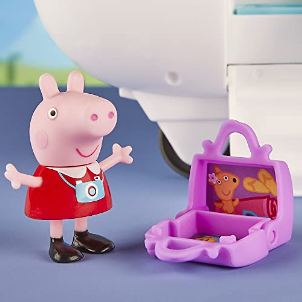 Peppa Pig Peppa’s Adventures Air Peppa Airplane Vehicle Preschool Toy with Rolling Wheels, 1 Figure, 1 Accessory; for Ages 3 and Up
