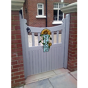 Metal Welcome Sign Rustic Wall Hanging Plaque - Decorative Welcome Flower Signs for Porch Front Door Farmhouse Home Decoration Garden Themed Wreath Ornament (Yellow)