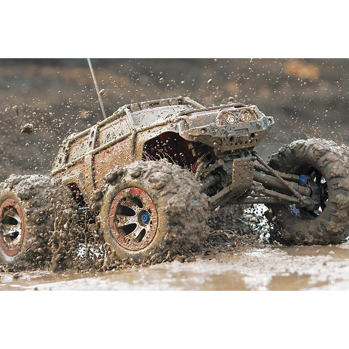 Traxxas Summit: 1/10 Scale 4WD Electric Extreme Terrain Monster Truck with TQi Link Enabled 2.4GHz Radio System