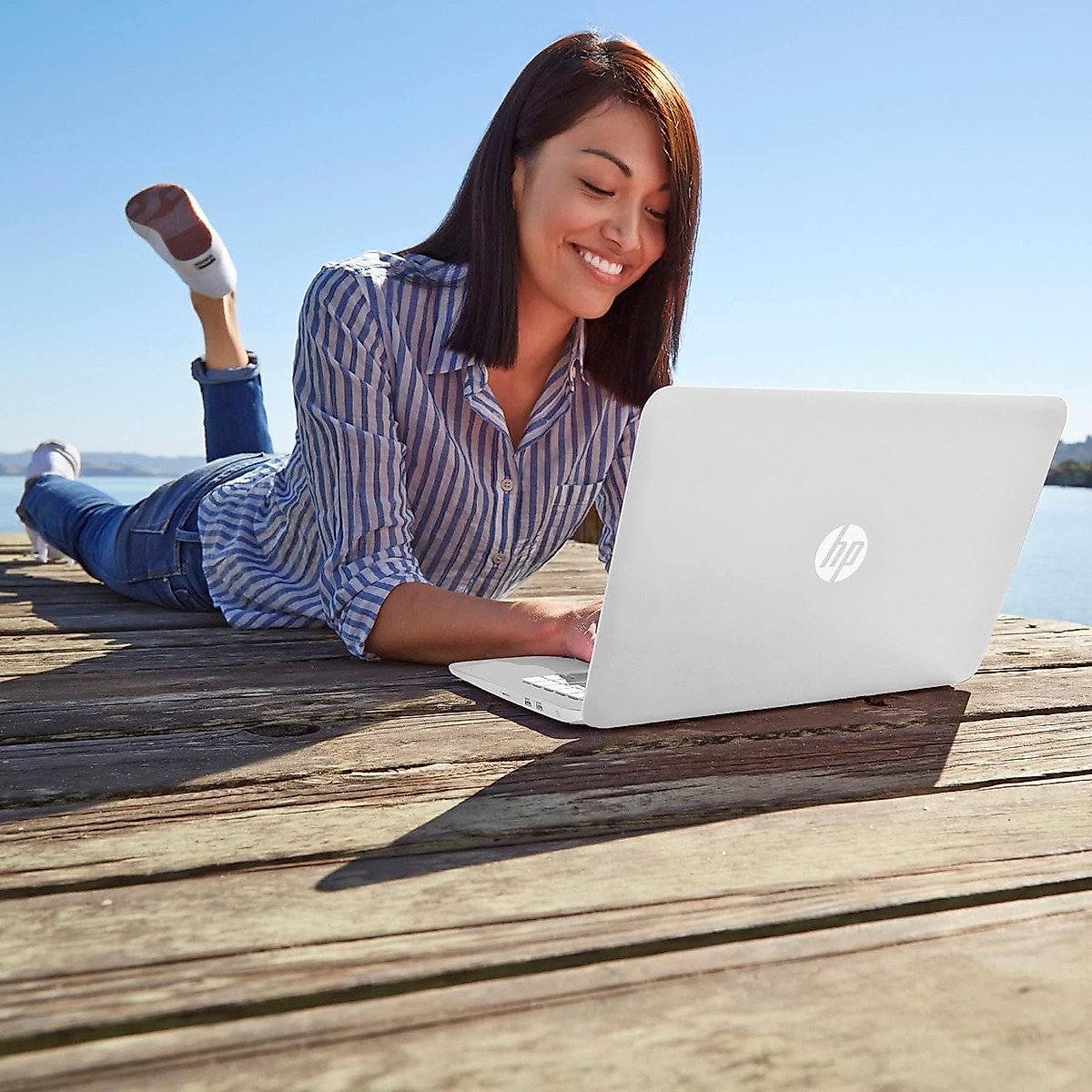 HP Stream 11-inch HD Laptop, Intel Celeron N4000, 4 GB RAM, 32 GB eMMC, Intel UHD, Windows 10 Home in S Mode (11-ak0020nr, Diamond White) (Renewed)