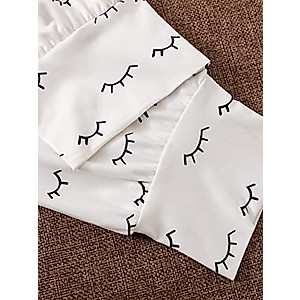 WDIRARA Women's Graphic Print Sleepwear Round Neck Short Sleeve Tee and Pants Pajamas Set Black White Eyelash S