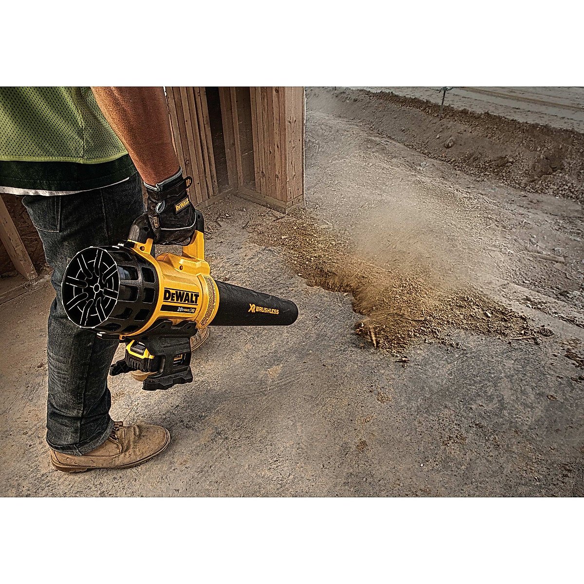 DEWALT String Trimmer, DCST925 and DCBL720 Combo Kit (DCKO975M1)
