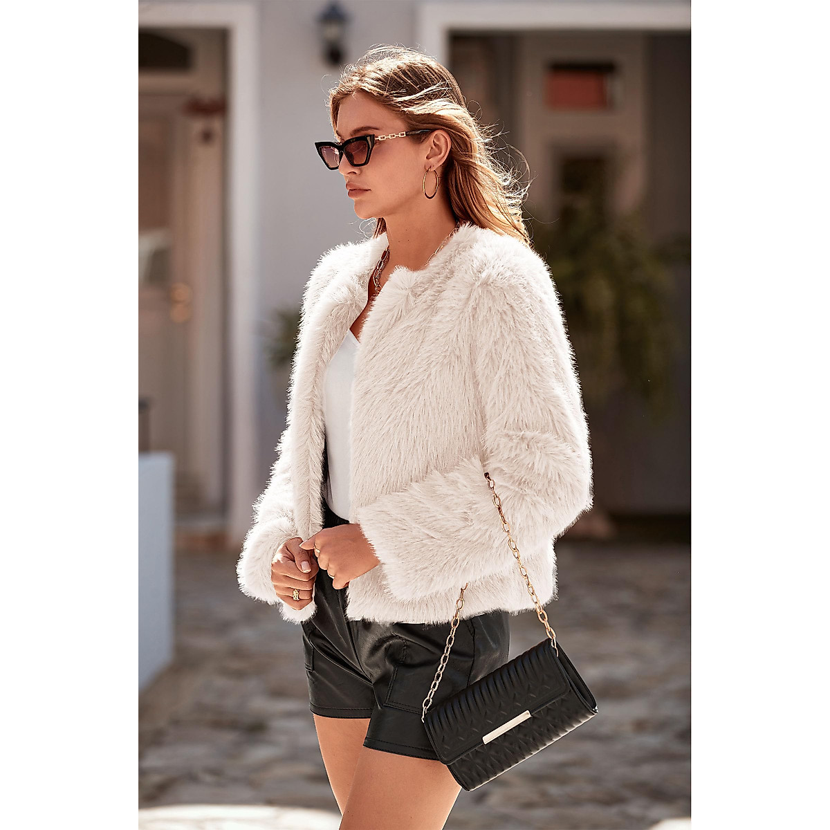 PRETTYGARDEN Women's 2025 Winter Coats Fleece Cropped Jacket Faux Fur Long Sleeve Pockets Shaggy Warm Outerwear Fall Clothes (Apricot,Medium)