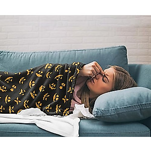 Throw Blanket- Happy Halloween Soft Warm Plush Fleece Bed Throw,50x60In Flannel Blankets Horror Ghost Face Bedding Throws for Women/Men Bedroom Living Room Office Decor Black