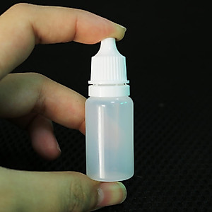 RLECS 50pcs 10ml Empty Plastic Squeezable Dropper Bottles with Caps Eye Liquid Dropper Refillable Bottles, White