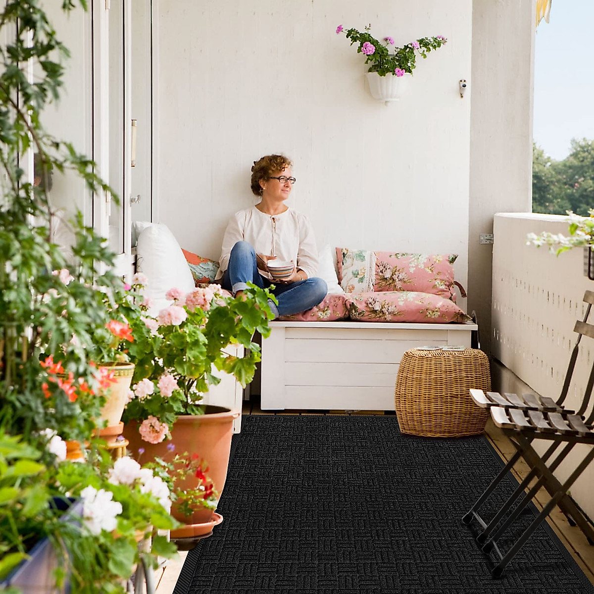 Mibao Front Door Mat, Heavy Duty Durable Welcome Mat for Outdoor Indoor, Dirt Trapper Waterproof Super Absorbent Door Mat for Entryway Outside Patio Porch, 61.5" x 36", Black