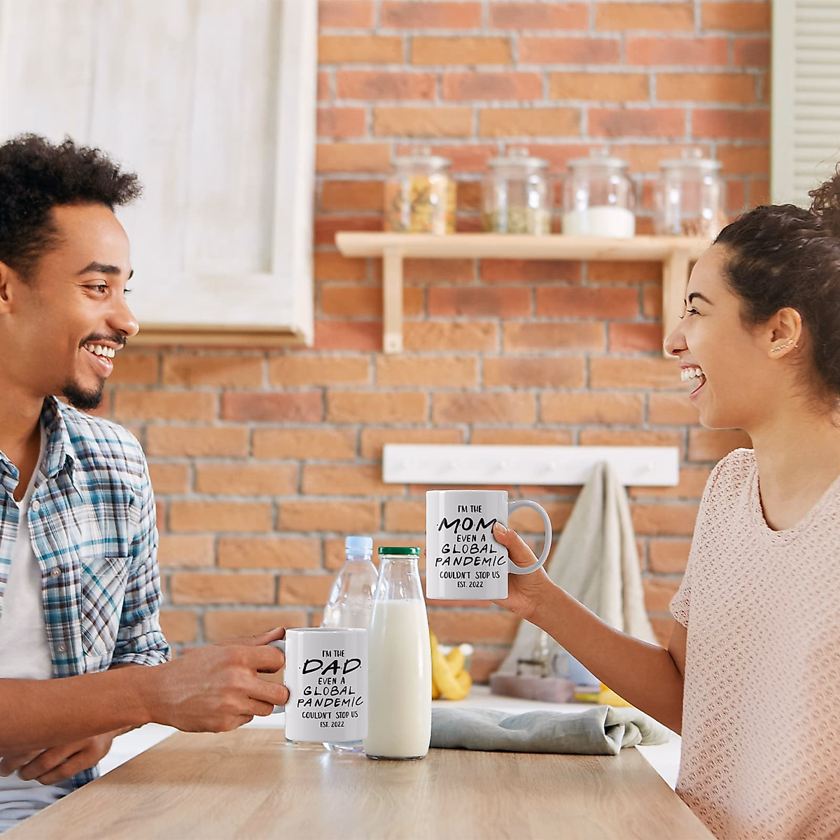 ATFUNSHOP New Parents Gifts for Couples Pregnancy Gifts for First Time Mom and Dad to Be Gifts Mom and Dad Coffee Mug with Baby Romper Est 2022 New Baby Gift Ideal for Baby Shower Gender Reveal