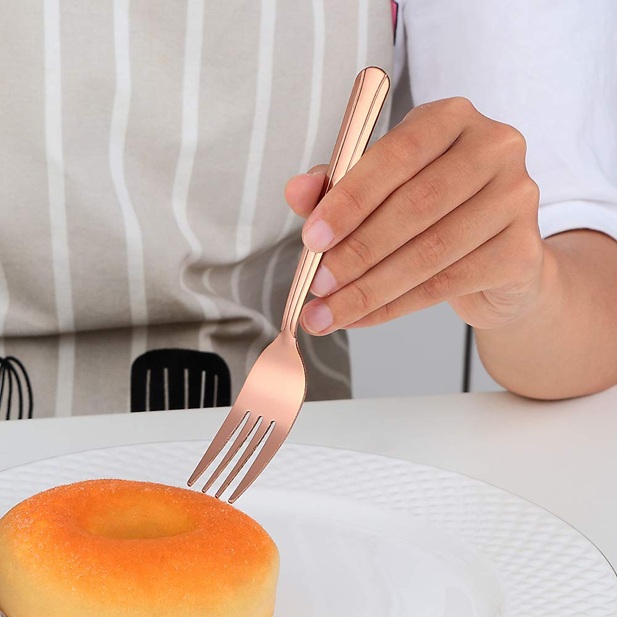 TUPMFG Salad Forks Set of 12, 6.2 Inch Stainless Steel Dessert Forks, Silverware Flatware Forks, Appetizer Forks with Clean Lines Handle for Tastings Cake Fruit, Dishwasher Safe- Rose Gold