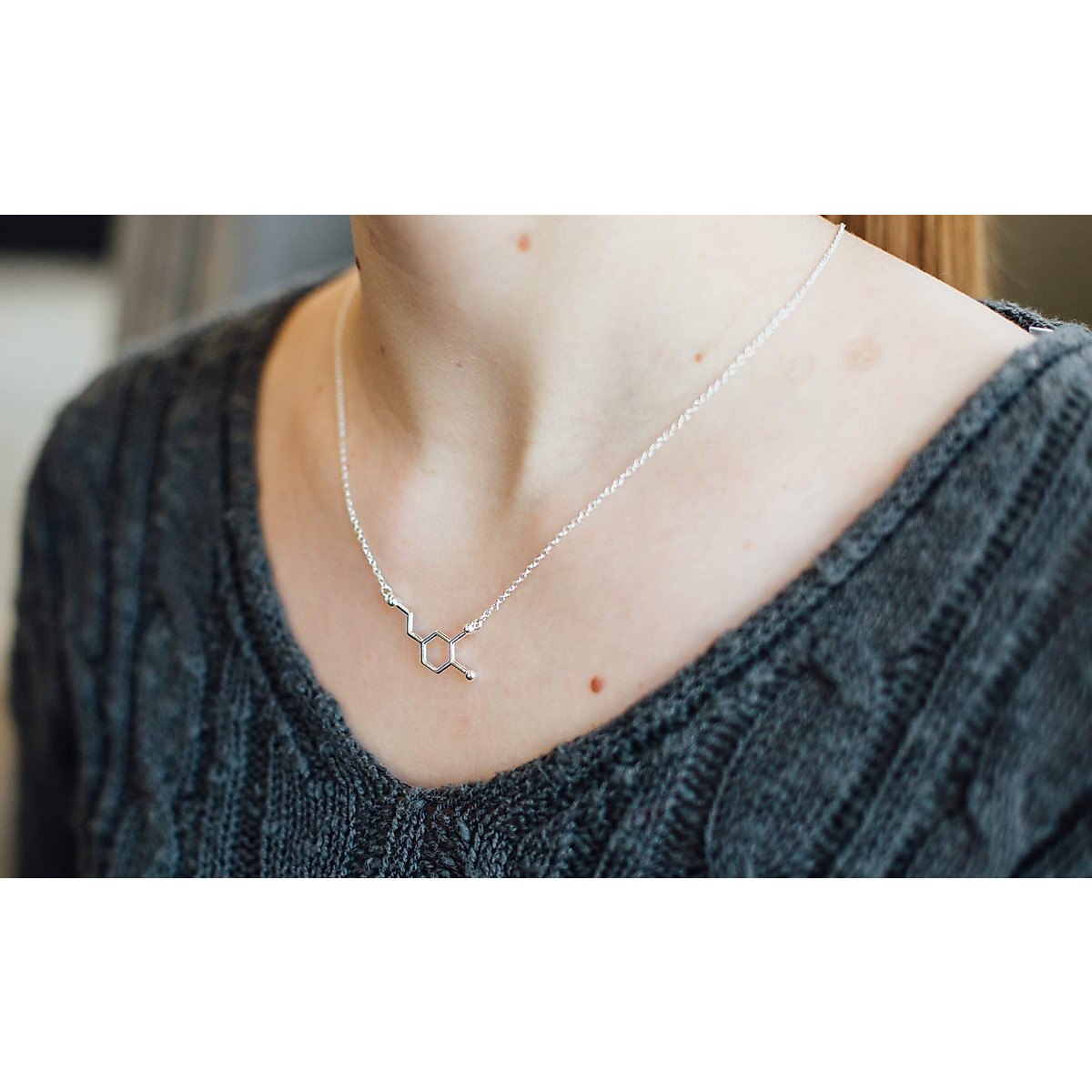Dopamine Molecule Necklace For A Good Start Of The New Year, Ideal For Chemistry Gifts, Biology Gifts, Psychology Gifts In Science Jewelry (Silver Tone)