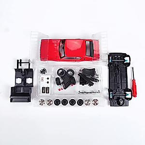 Maisto 1:24 Assembly Line 1973 Nissan Skyline 2000GT-R, Red