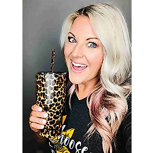 Peiking 20pcs Reusable Leopard Print Plastic Straws, Leopard Animal Drinking Straws and 1 Cleaning Brush for Jungle Animal Birthday Parties, Animal Birthday Party Favors