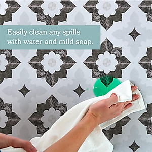 Carolina Creekhouse Melissa FloorFlat (057825UA) | Decorative Vinyl Floor Covering | Lay Flat | Durable | No Curling Edges | Waterproof | Easy Clean | Wipeable | Eco-Friendly | 2x3 Mat|Grey