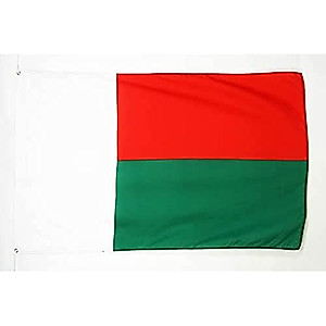 AZ FLAG Madagascar Flag 2' x 3' - Madagascan Flags 60 x 90 cm - Banner 2x3 ft