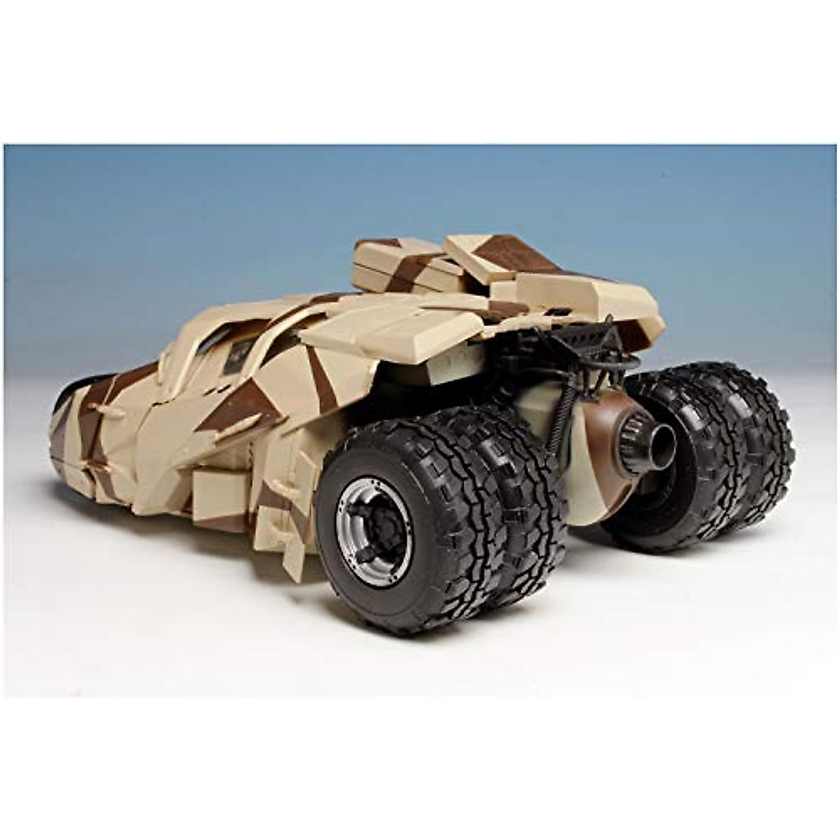 Moebius 967 The Dark Knight Trilogy Armored Tumbler with Bane 1:25 Scale Plastic Model Kit - Requires Assembly