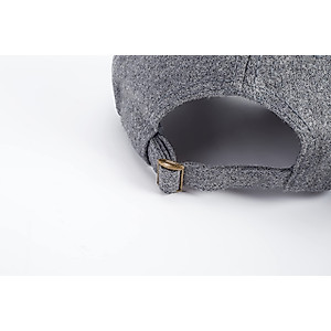 Woolen Baseball Cap Hat Soft-Structured Winter Ball Cap Adjustable Warm Hat Winter Cold Resistant Hat (Light Gray)