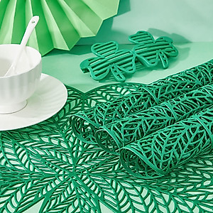 6 Pieces St. Patrick's Day Shamrock Placemat Green PVC Table Place Mat Non Slip Heat Resistant St Patrick's Day Placemats for Dining Kitchen Table Home Decoration, 16.5 Inch