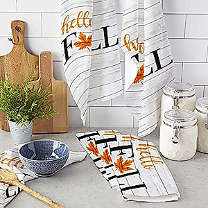 Fall Maple Leaf Kitchen Towel Set of 1, Thanksgiving Day Autumn Plant Hand Towels Absorbent Microfiber Dish Cloth Wood Plank Washable Tea Bar Dishcloth Cleaning Cloths