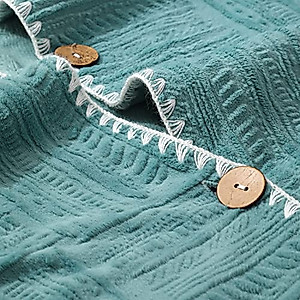 Wearable Blanket, Comfy Blanket Transformable into Ponchos, Capes with Buttons, Plush Sleeveless Blankets for Adults 40 * 60” (Green)