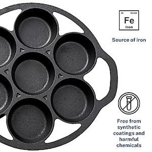 KUHA Biscuit Pan - Pre-Seasoned Cast Iron Skillet for Baking Biscuits, Muffins, Mini Cakes - with Silicone Trivet