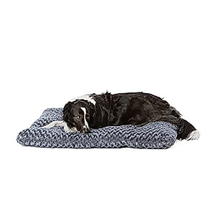 Amazon Basics Plush Pet Bed and Dog Crate Pad, Large, 40 x 27 x 3.5 Inches, Gray Swirl