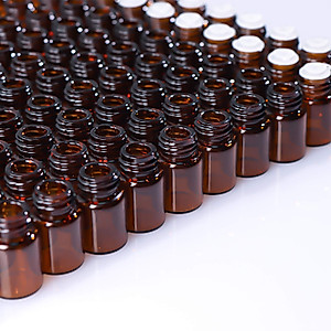 HWASHIN 100 Pack 2ml (5/8 Dram) Amber Mini Glass Essential Oils Sample Bottles with Black Caps for Essential Oils, Perfumes & Lab Chemicals (30ml Measuring Cup and 5 Droppers Included)