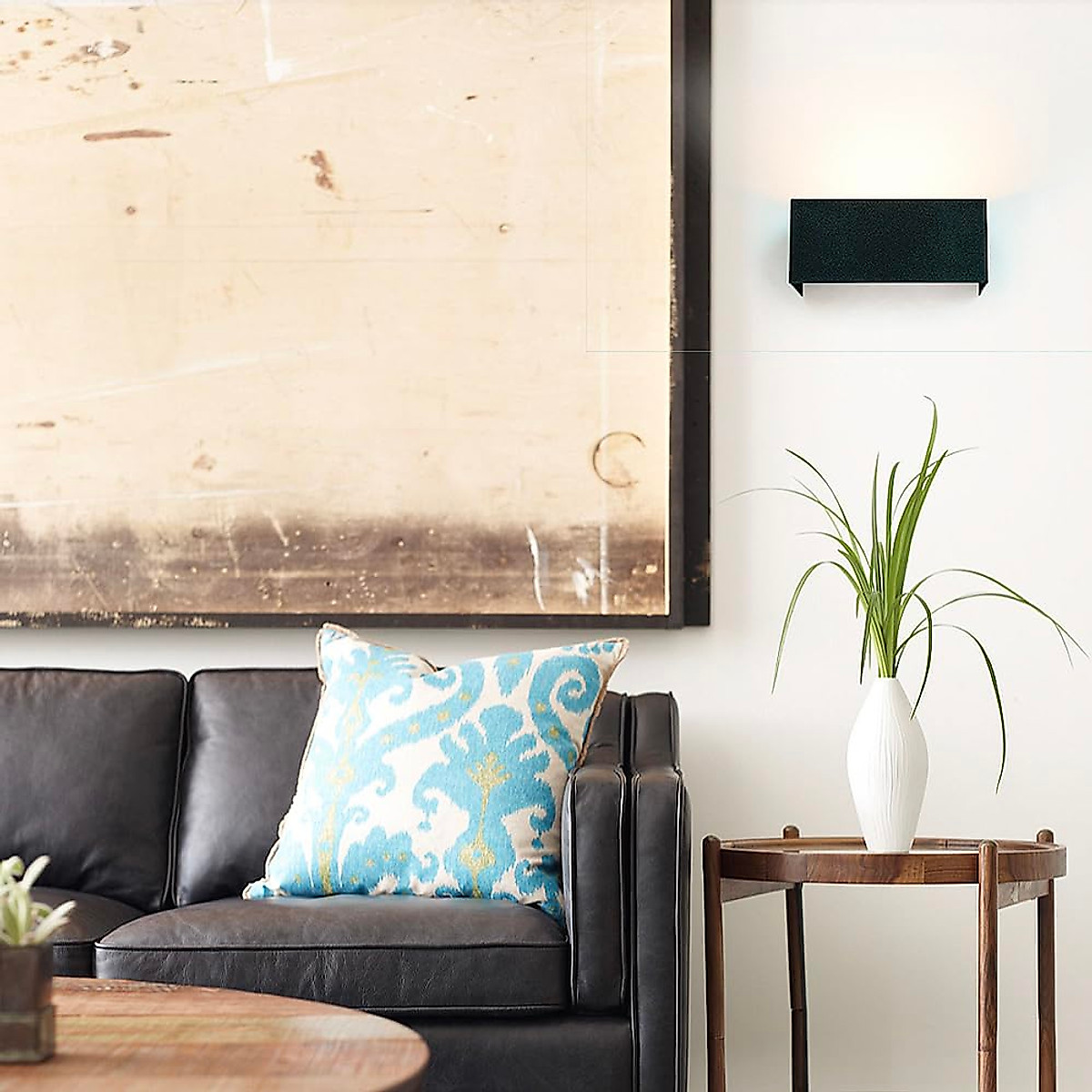 HEQIQEH Set of 2 Modern Style Battery Operated RGB Sconces, Indoor Up and Down LED Wall Lamp with Remote Control, Black Metal Dimmable Cordless Wall Lighting Fixtures for Corridor, Hallway, Galleries