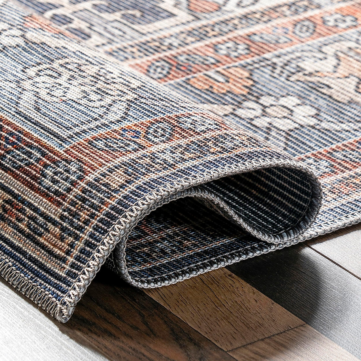 nuLOOM Maire Traditional Medallion Machine Washable Area Rug, 3' 3" x 5', Blue