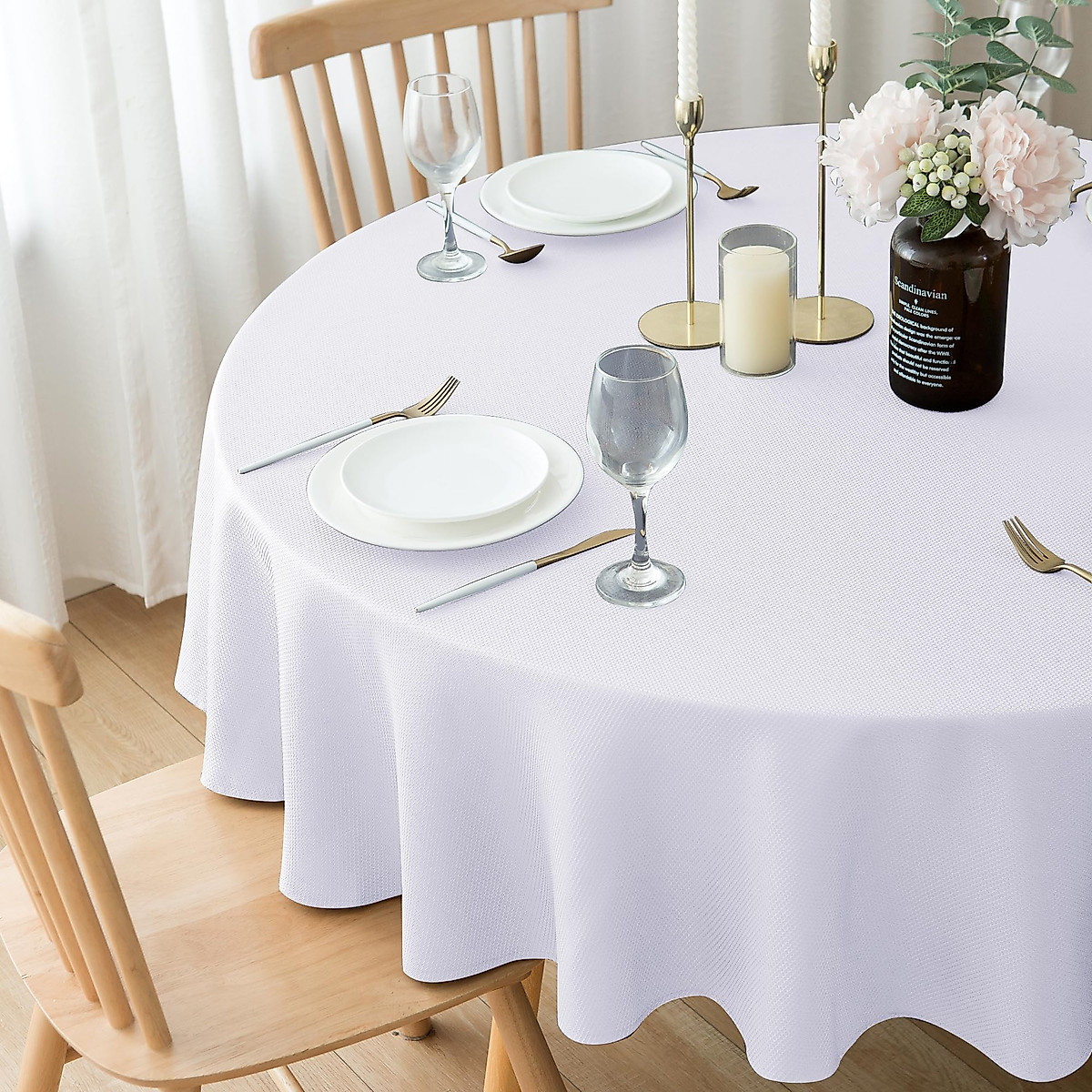 Biscaynebay Textured Fabric Tablecloths Round 70" for Tables' Diameters from 30" to 48", White Water Resistant Tablecloths for Dining, Kitchen, Wedding and Parties etc. Machine Washable