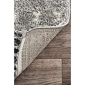 nuLOOM Vasiliki Moroccan Tribal Shag Area Rug, 3' x 5', Silver
