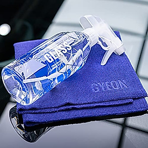 GYEON Quartz Q²M Glass 500 ml - Easy to Use Streak Free Car Glass Cleaner Safe for All Surfaces - Safe for Car Touch Screens - Smudge and Streak Free - Best Glass Cleaner in Your Car Detailing Kit