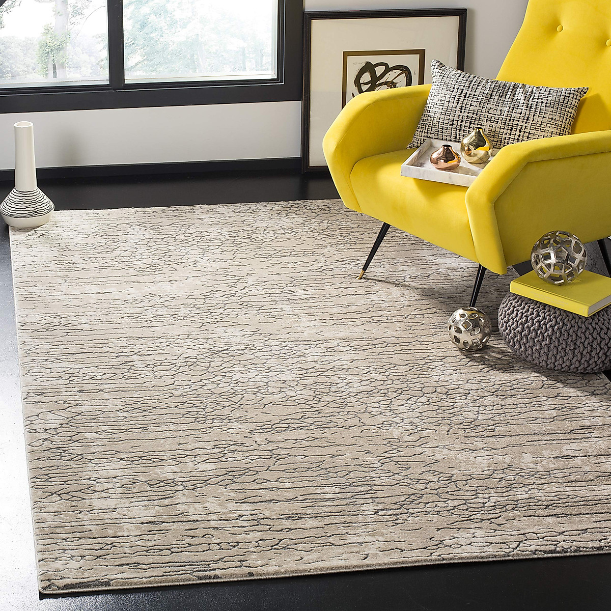 Safavieh Meadow Collection 5'3" x 7'6" Beige MDW170B Modern Abstract Area Rug