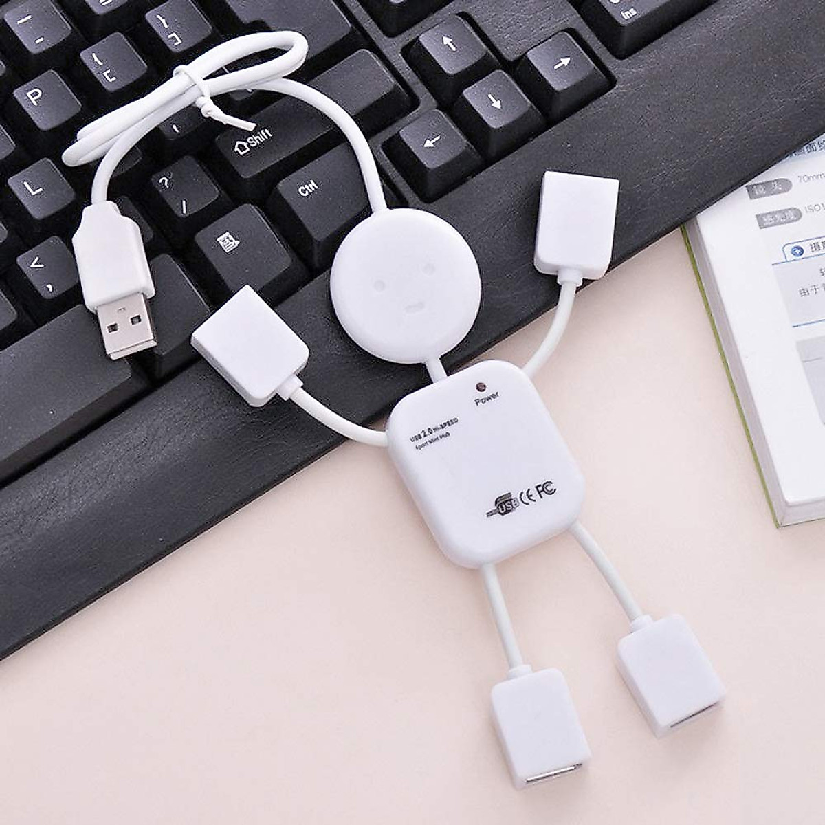 Trusway Portable USB Multiport Cartoon Human-Shaped with 4 Ports 480Mbps USB 2.0 Expansion Hub Splitter Adapter Compatible with PC Laptop Computer White