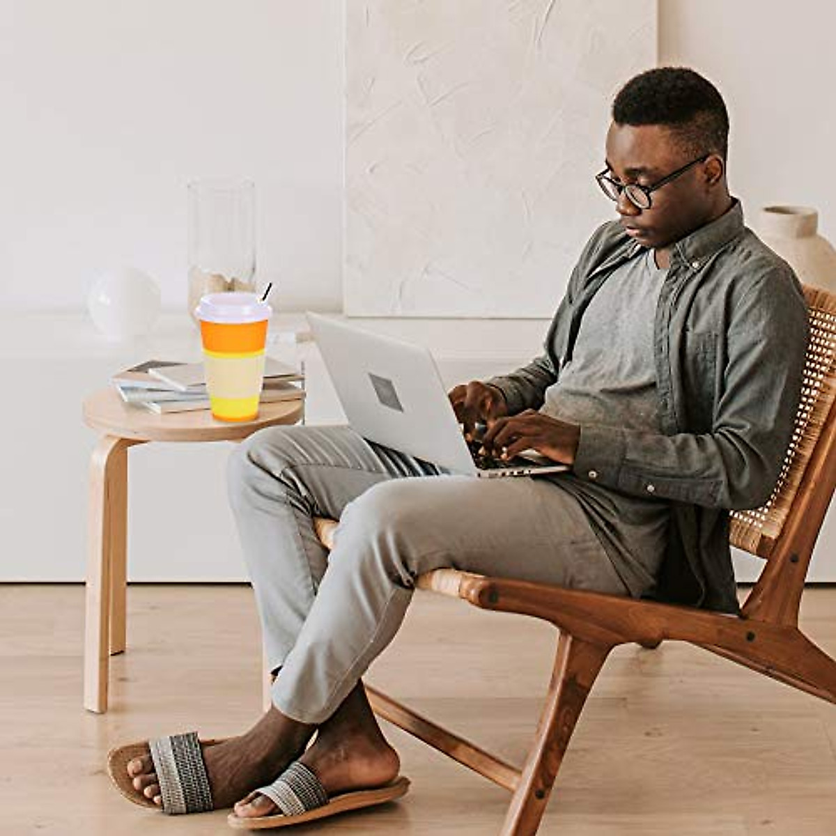 Reusable Color Changing Tumbler Coffee Cups - 5 Pcs 16oz Plastic Tumblers Cup with Lids For Hot Drink - Durable & Splash-Proof Water Travel Cup to Go Coffee Cup