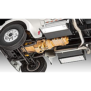 Revell RV07659 1:25 - Kenworth W-900 Plastic Model kit 1/25