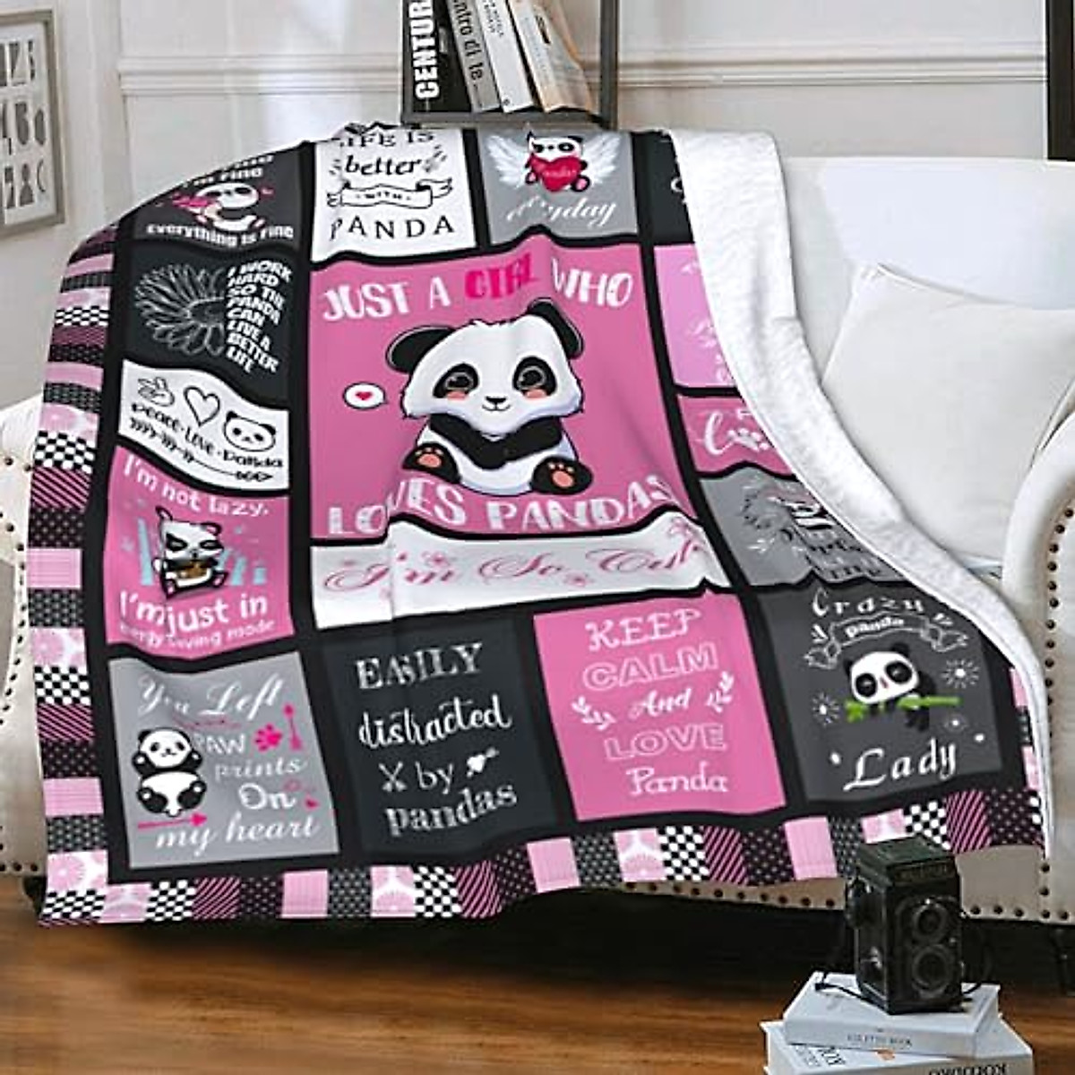 Panda Blanket Gifts for Girls Women Soft Warm Flannel Panda Lovers Throw Blanket Panda Birthday Gifts for Adults Kids 50"x40"