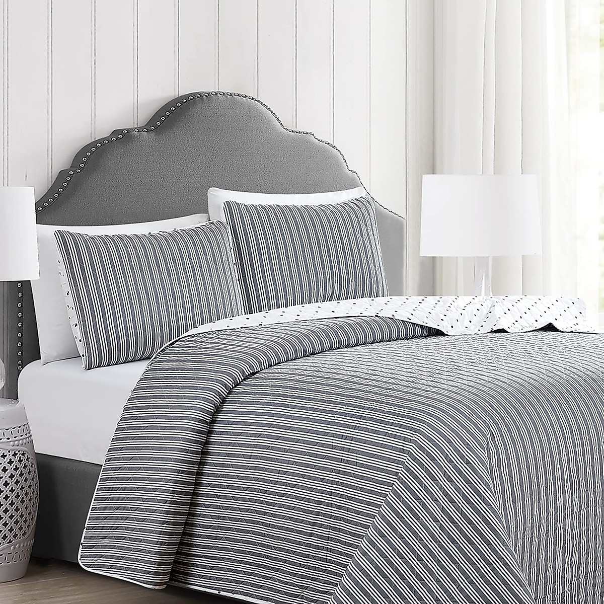 Market & Place 3 Piece Reversible Quilt Set with Shams | All-Season Soft & Lightweight Bedspread with Modern Striped Pattern | Nora Collection (Full/Queen, White/Grey)