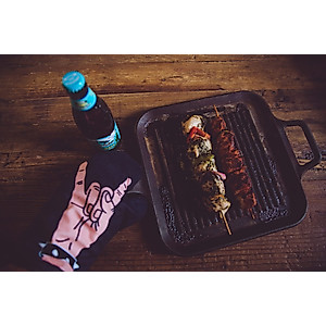 Rock Hand Oven Mitt Metal Rock and Roll Music Graphic Novelty Kitchen Accessories Funny Graphic Kitchenwear Funny Food Novelty Cookware Black Oven Mitt