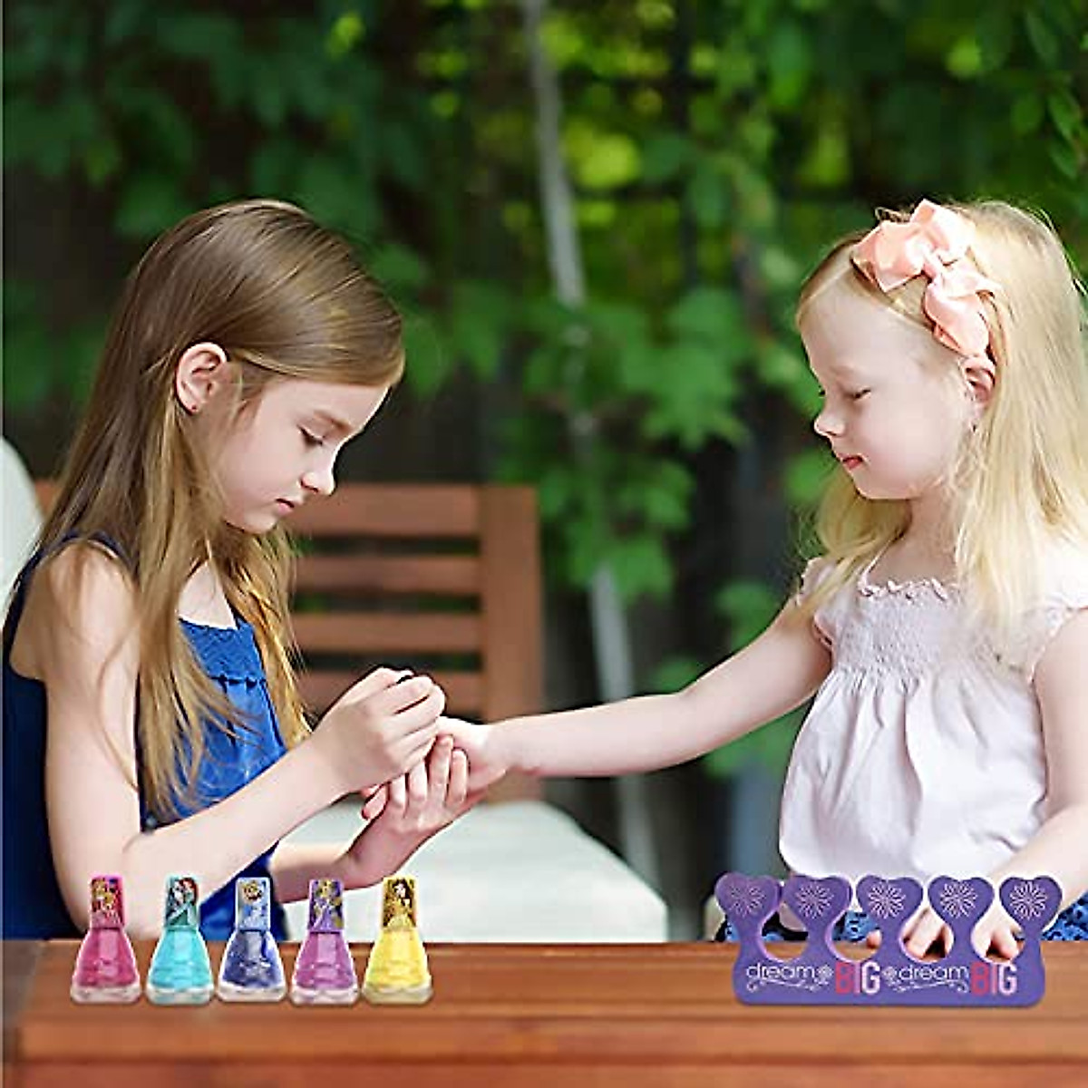 Townley Girl Disney Princess Non-Toxic Peel-Off Water-Based Safe Quick Dry Nail Polish| Gift Kit Set for Kids Girls| Glittery and Opaque Colors| Ages 3+ (18 Pcs)