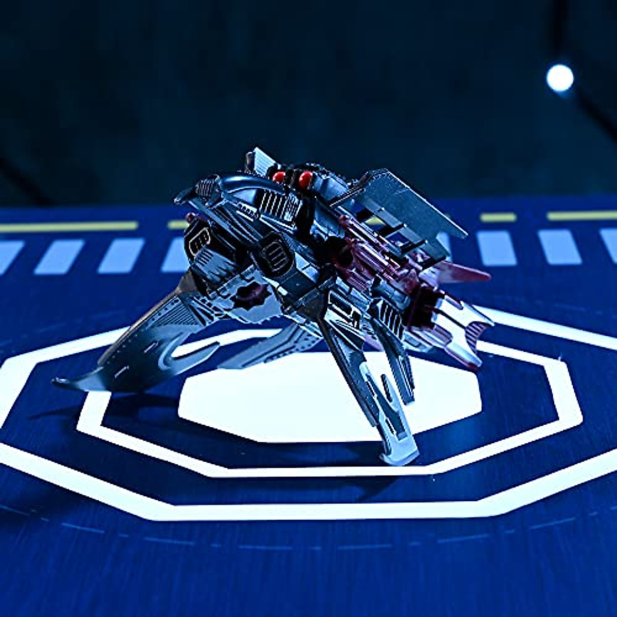 Snap Ships — Locust K.L.A.W. Stealth Craft — Construction Toy for Custom Building and Battle Play — Ages 8+