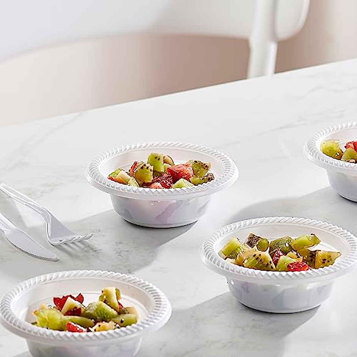 PLASTICPRO 100 PCS White Plastic Bowls 5 oz Premium Quality Light Weight Dishes Disposable Small Plastic Bowls for Dessert Appetizers Soups for Parties Weddings