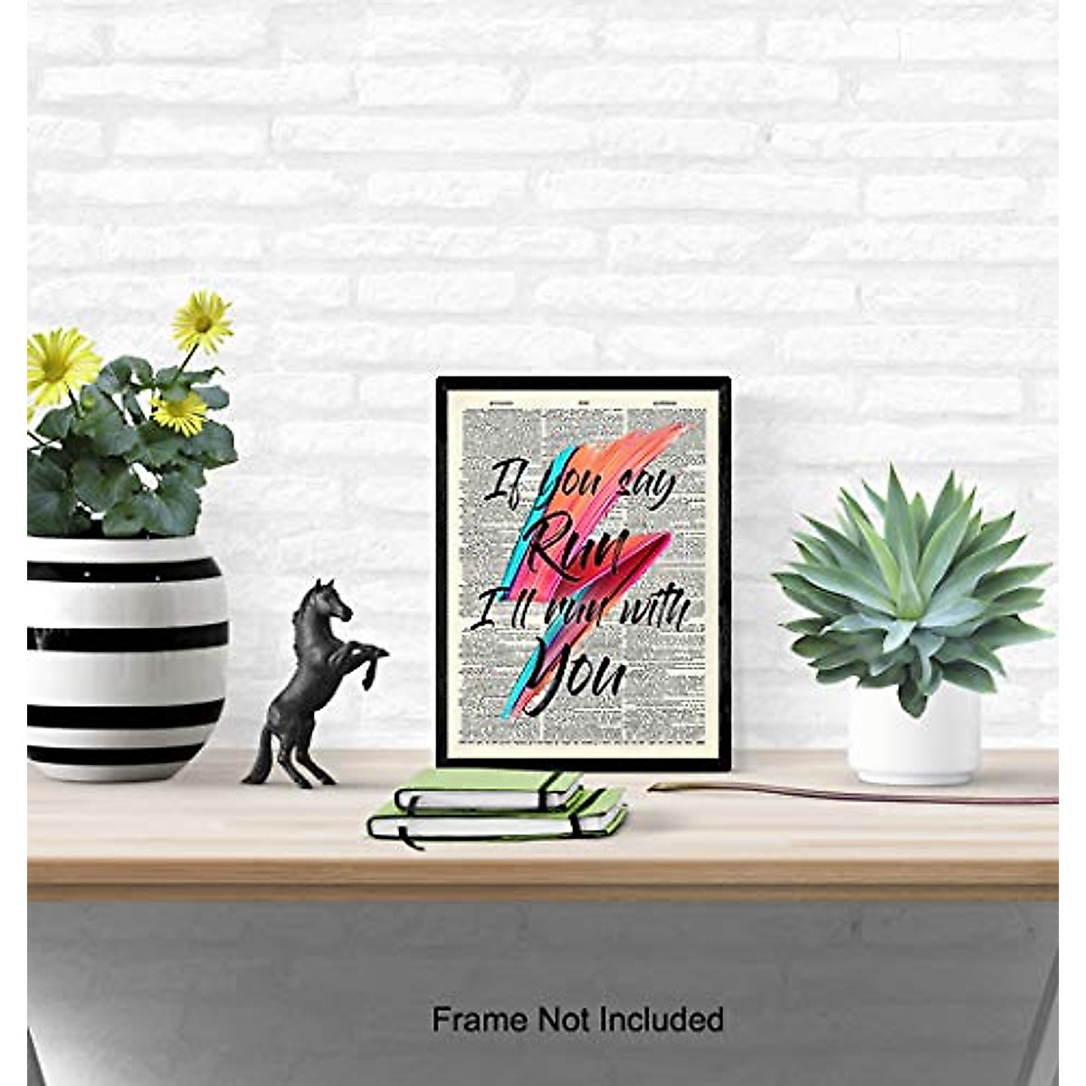 David Bowie Wall Art Decor Poster - 8x10 Cool Unique Gift for Women, Men, Ziggy Stardust, 80s Music, Punk Rock Fan - Dictionary Print, Home Decoration for Bedroom, Bathroom, Living Room