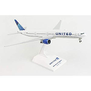 Daron SkyMarks United 777-300ER 1/200 w/Gear SKR1054 2019 Blue Livery, White