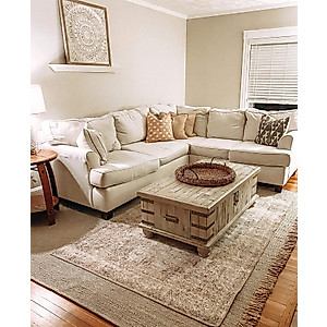 Signature Design by Ashley Carynhurst Lift Top Rustic Farmhouse Cocktail Table, Antique Off White