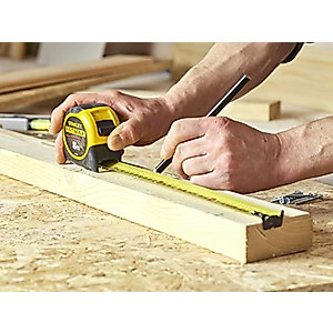 STANLEY FATMAX Tape Measure Blade Armor 8 M Metric Shock Resistant with Mylar Coating and Cushion Grip 0-33-728