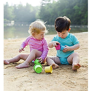 green sprouts Sprout Ware Stacking Cups made from Plants (6 cups) | Encourages whole learning the healthy & natural way | Fun for bath, pool, water, & sand play, Holes for sifting & sprinkling 6 Count (Pack of 1)