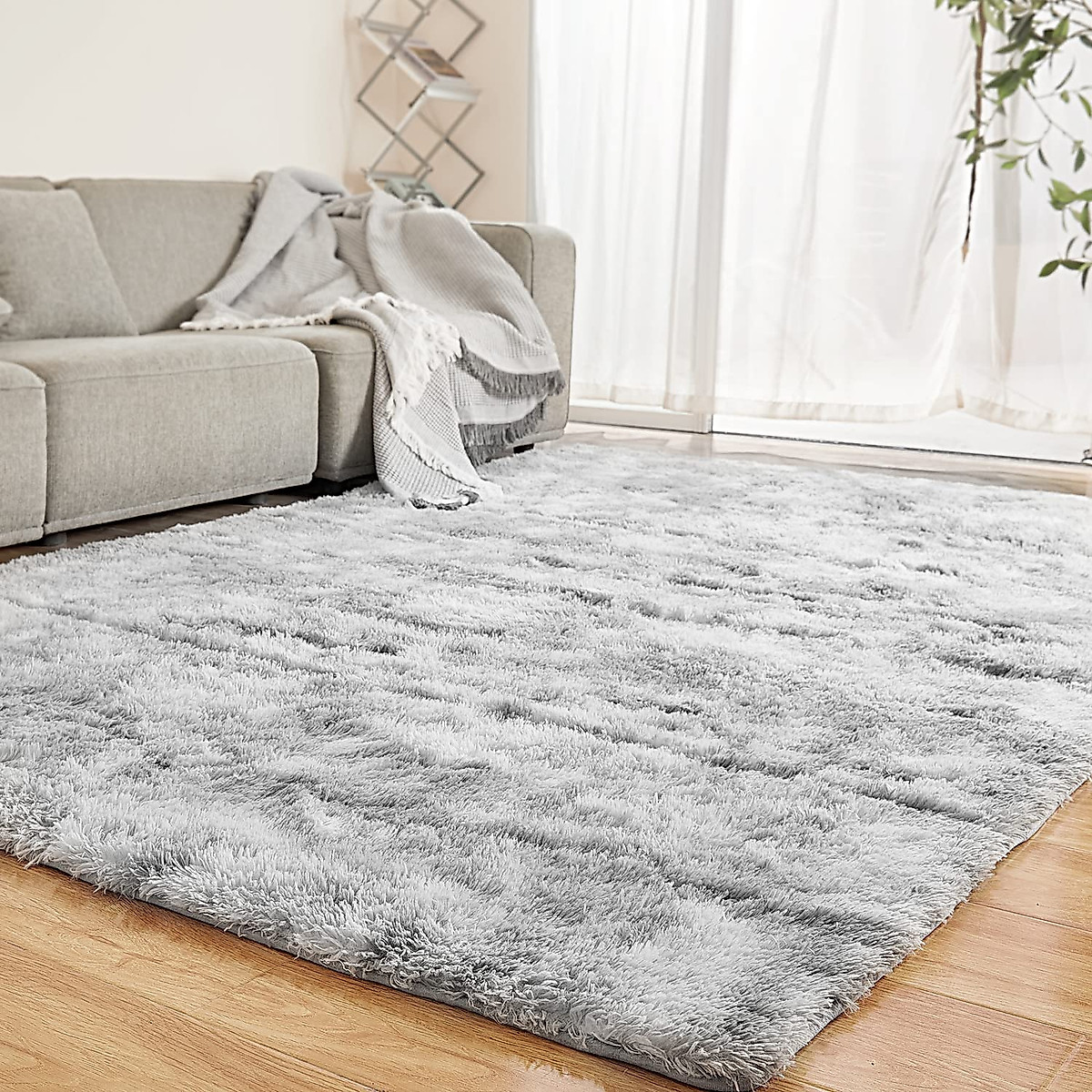 LFHHT Fluffy 5x7 Shag Area Rugs for Bedroom, Plush Fuzzy Shaggy Carpet Rugs for Living Room Classroom Nursery Home Decor, Tie-Dyed Light Grey Anti-Skid Rugs for Kids Girls Boys