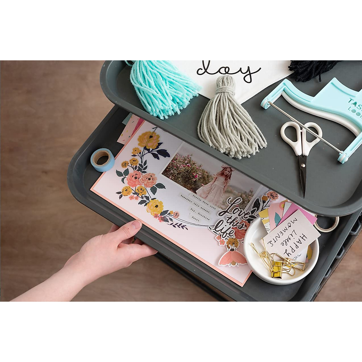 We R Memory Keepers Storage Project Cart- 6 Removable Trays