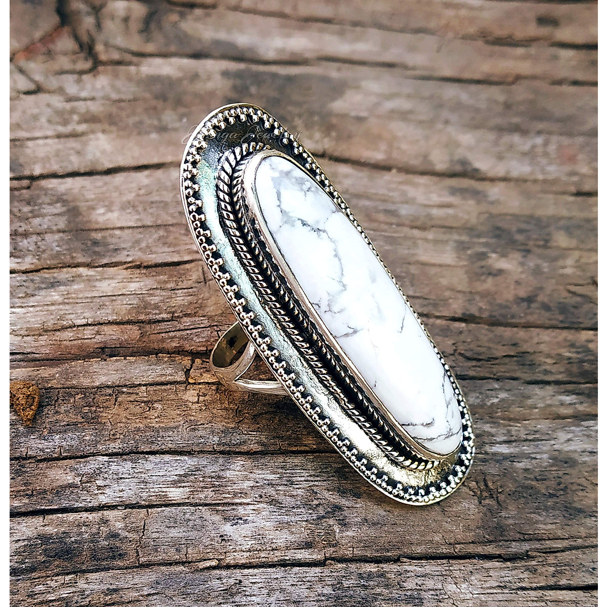 White Howlite Ring, Sterling Silver Ring, Antique Ring, Oval Shape Ring, Boho Style, Turquoise Howlite Ring, Promise Ring, Buffalo Ring, Bridesmaids Gift, Healing Crystal, Gypsy Ring, Vintage Style