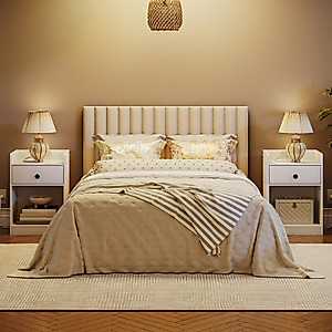 HOOBRO Nightstand with Charging Station, End Table with Drawer and Opening Shelf, Side Table with USB Ports and Outlets, Bedside Table for Bedroom, Small Night Stand Simple Style, White WT18UBZ01